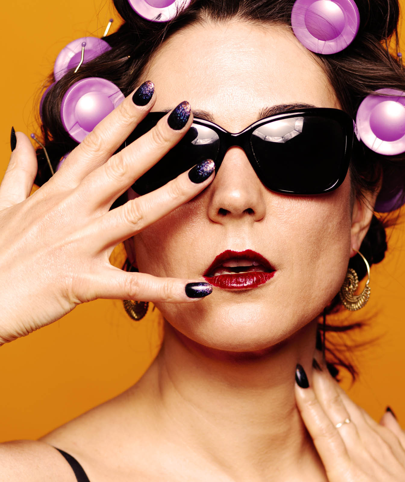 Sunshine and Curls - Karjaka Magazine